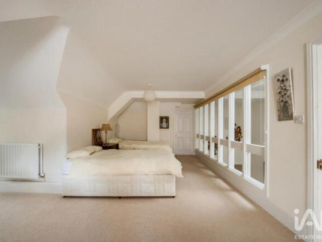 4 bedroom apartment for sale in St. Bernards Road B92, Solihull, B92