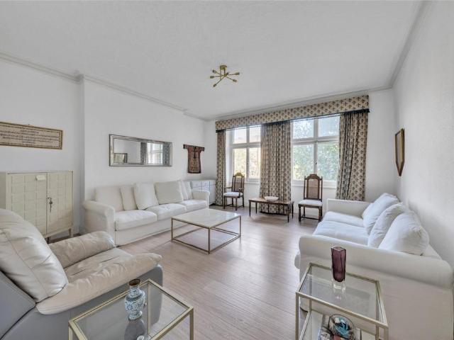 4 bedroom apartment for sale