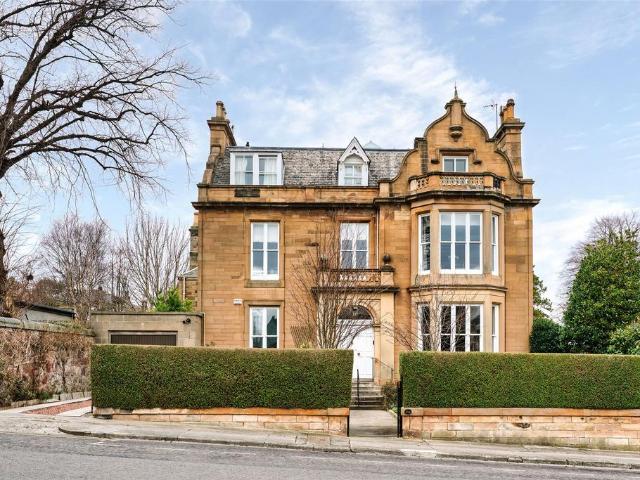 4 bedroom apartment for sale