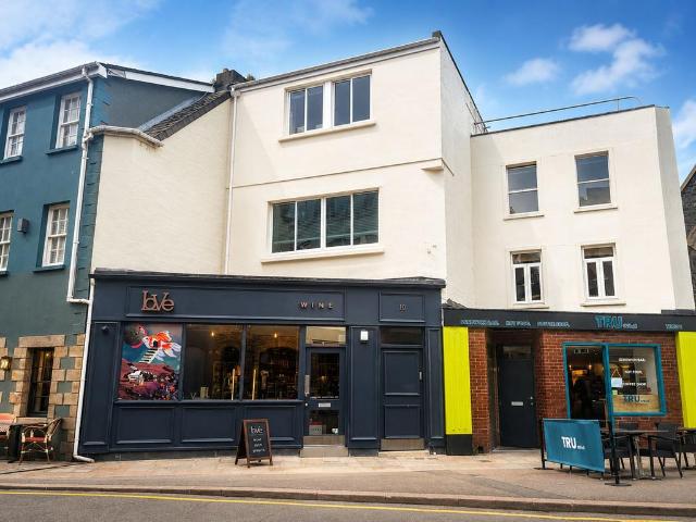4 bedroom apartment for sale