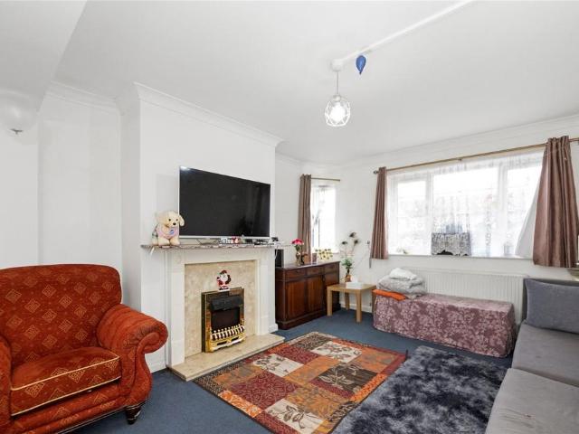 4 bedroom apartment for sale