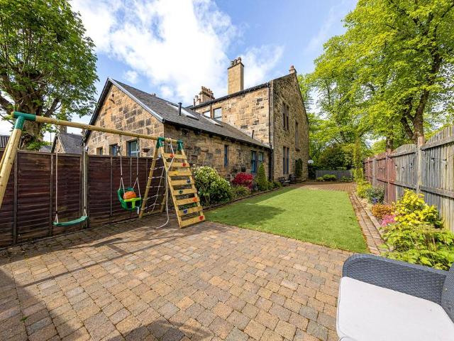 4 bedroom apartment for sale