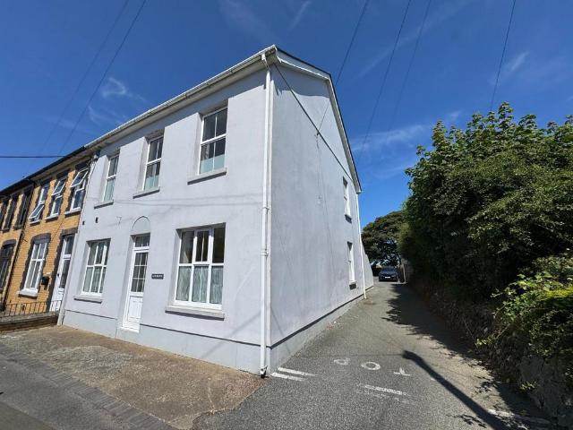 4 bedroom apartment for sale