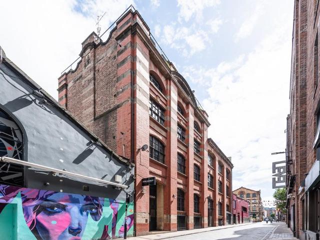 4 bedroom apartment for sale