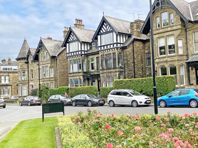 4 bedroom apartment for sale