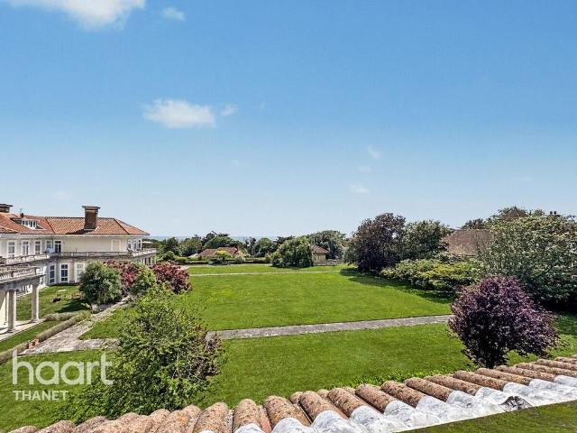 4 bedroom apartment for sale