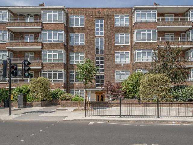 4 bedroom apartment for sale