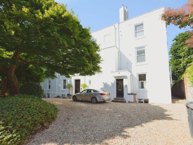 4 bedroom apartment for sale