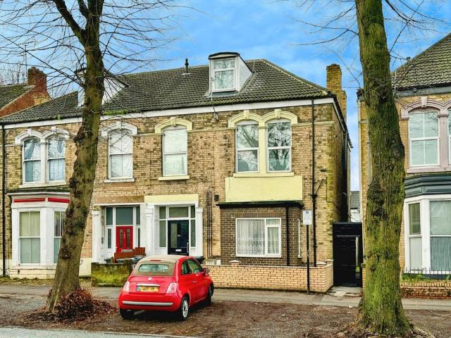 4 bedroom apartment for sale