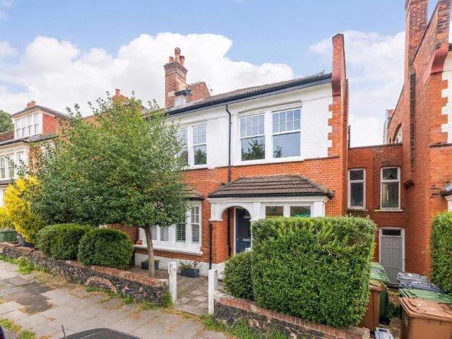 4 bedroom apartment for sale