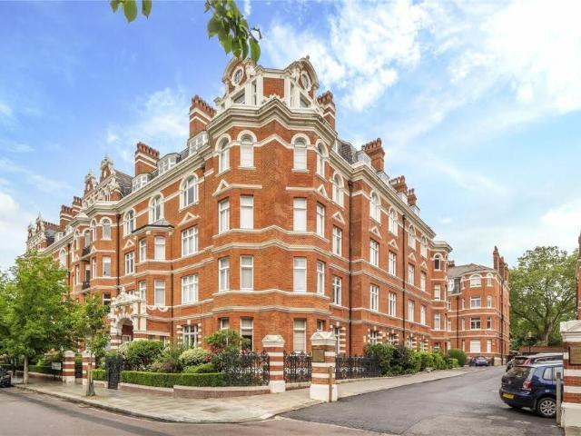 4 bedroom apartment for sale