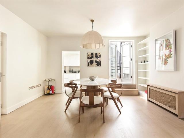 4 bedroom apartment for sale