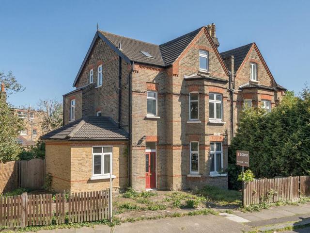 4 bedroom apartment for sale
