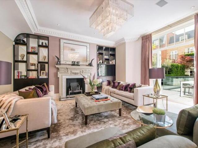4 Bedroom Apartment London Westminster LS100649093