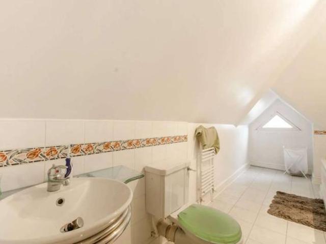 4 Bedroom Apartment London London LS78668105