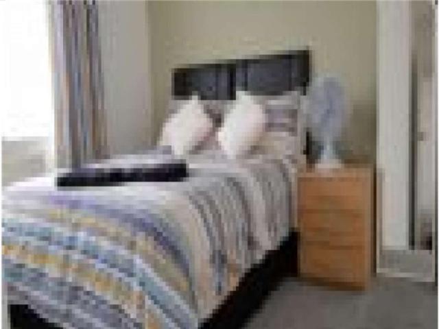 4 Bedroom Apartment London London LS101823732