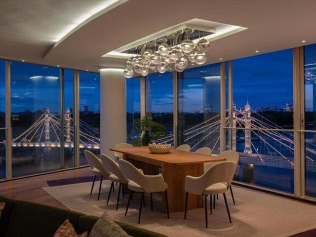 4 Bedroom Apartment Londres Greater London LS100224214