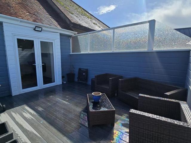 4 bedroom apartment to rent