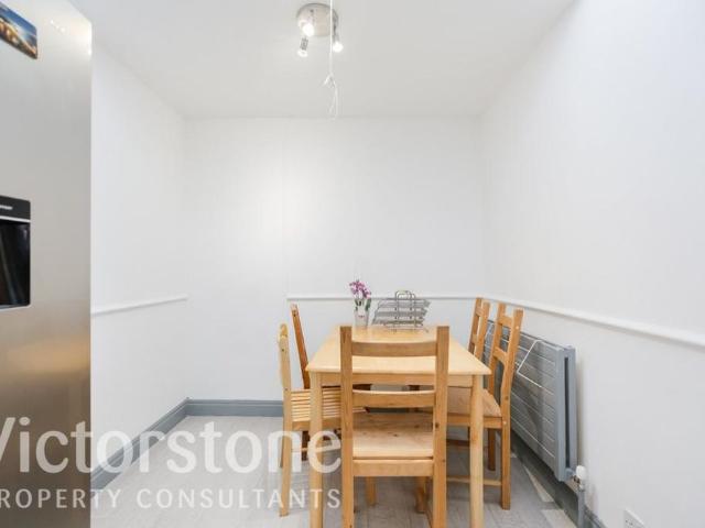 4 bedroom apartment to rent