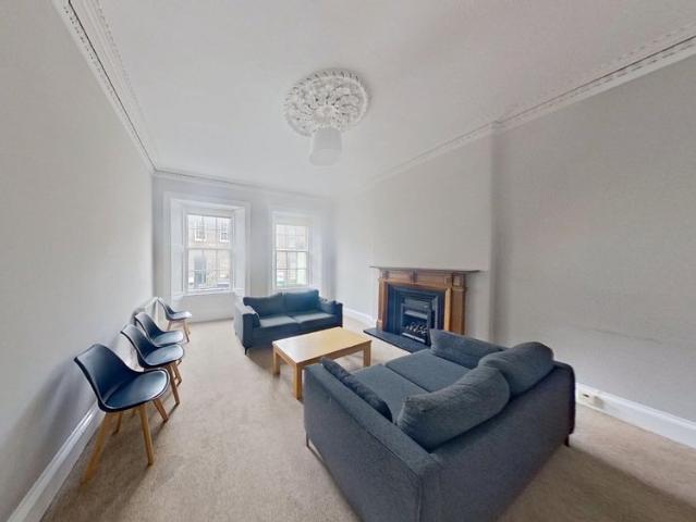 4 bedroom apartment to rent