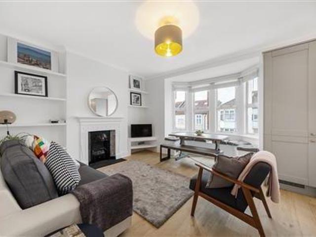 4 bedroom apartment to rent