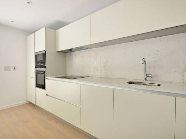 4 bedroom apartment to rent