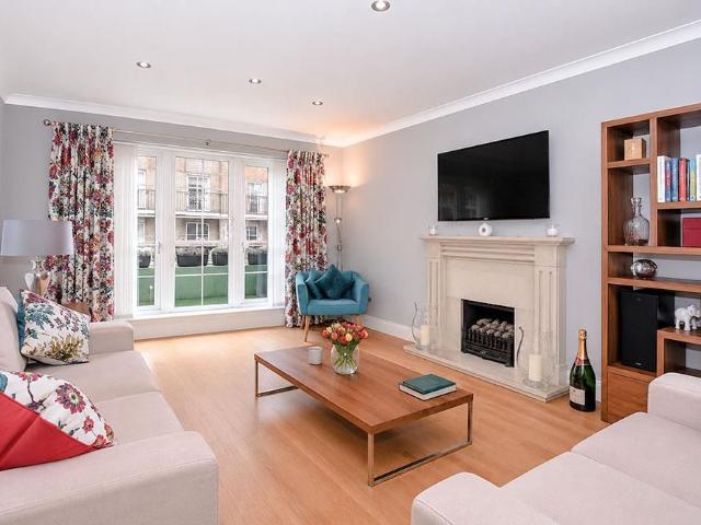 4 bedroom apartment to rent