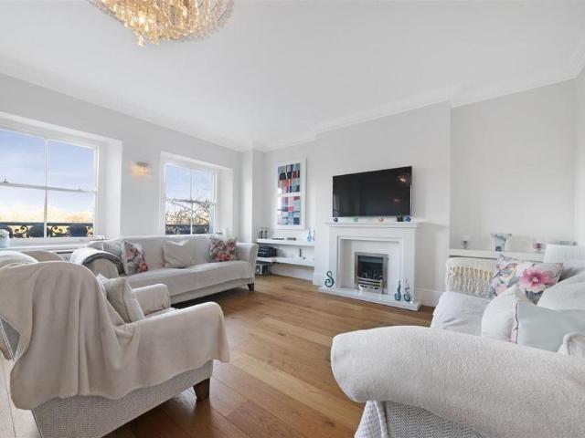 4 bedroom apartment to rent
