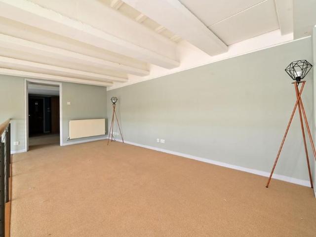 4 bedroom apartment to rent
