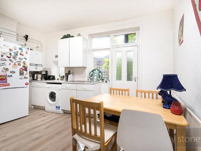 4 bedroom apartment to rent