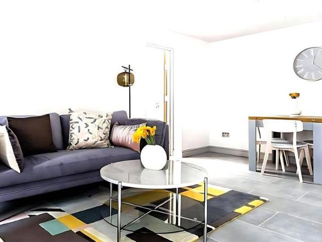 4 bedroom apartment to rent