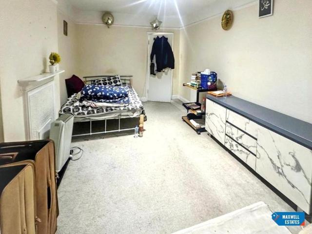 4 bedroom apartment to rent