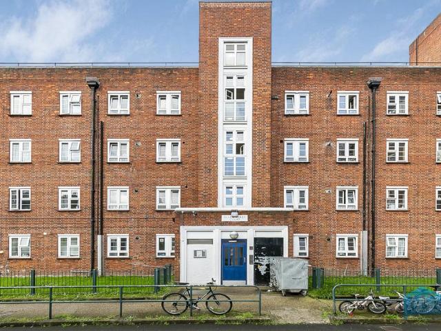 4 bedroom apartment to rent