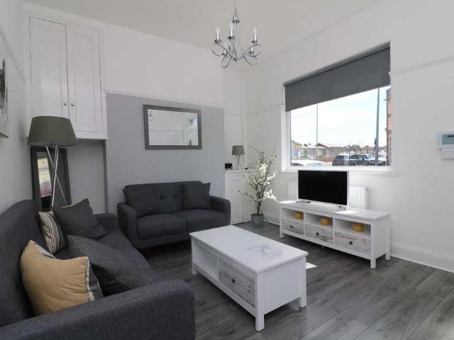 4 bedroom apartment to rent