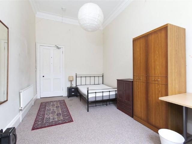 4 bedroom apartment to rent