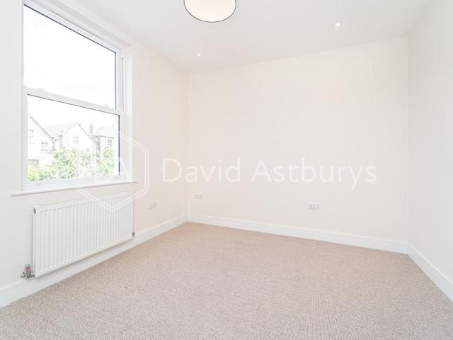 4 bedroom apartment to rent