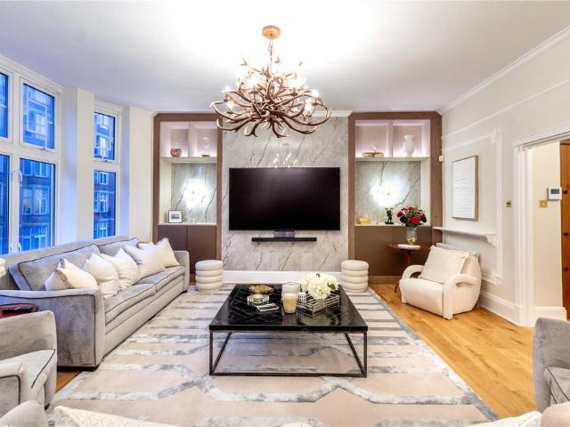 4 bedroom apartment to rent