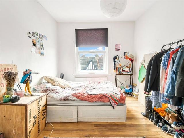4 bedroom apartment to rent