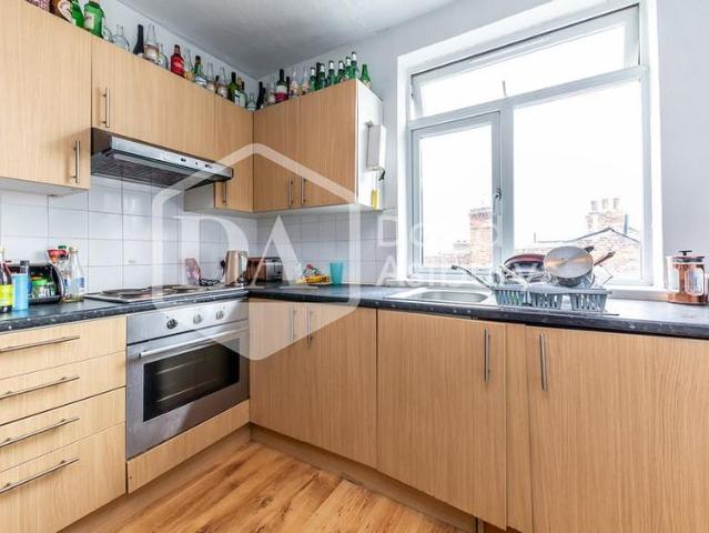 4 bedroom apartment to rent