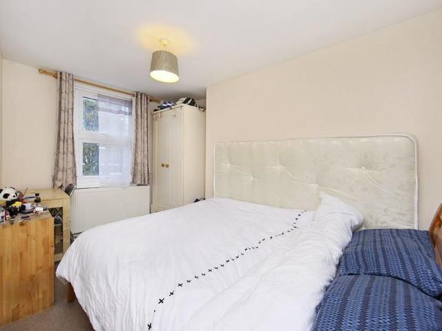4 bedroom apartment to rent