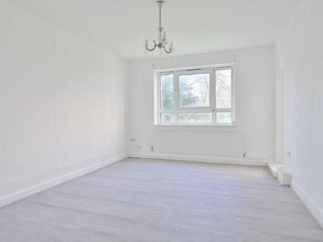 4 bedroom apartment to rent