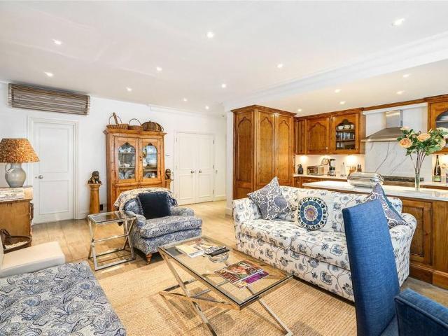 4 bedroom apartment to rent