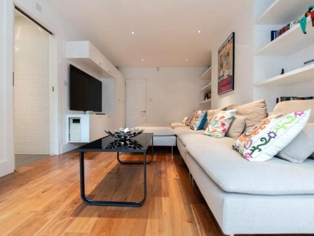 4 bedroom apartment to rent