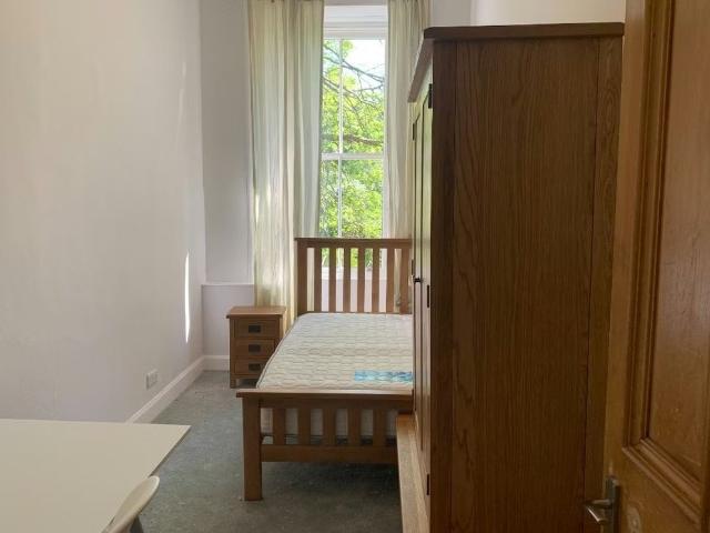 4 bedroom apartment to rent