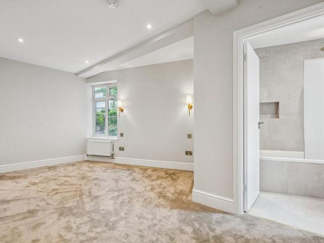 4 bedroom apartment to rent