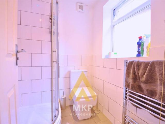 4 bedroom apartment to rent