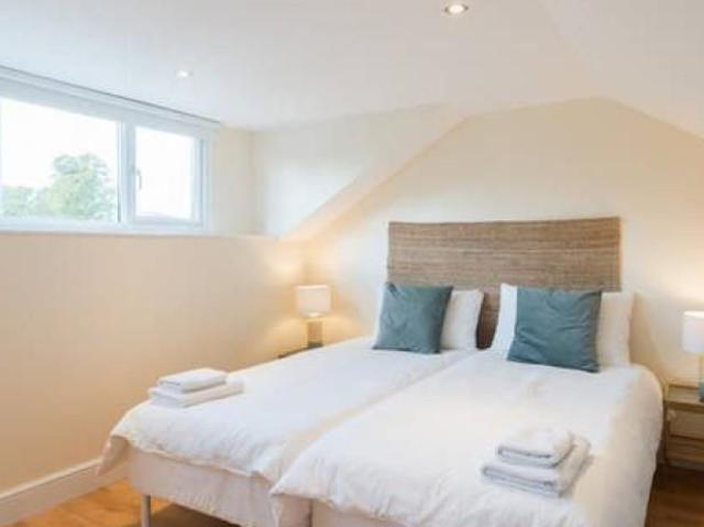4 bedroom apartment to rent
