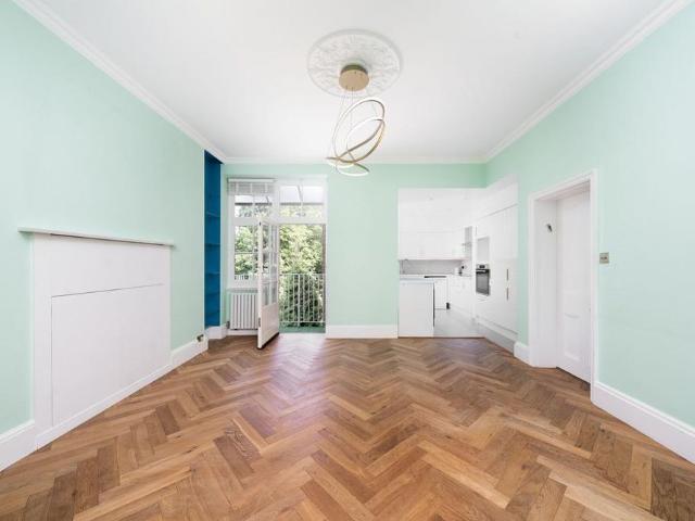 4 bedroom apartment to rent