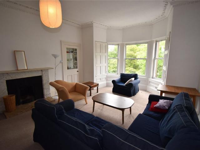 4 bedroom apartment to rent