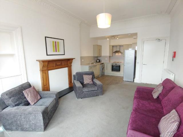 4 bedroom apartment to rent